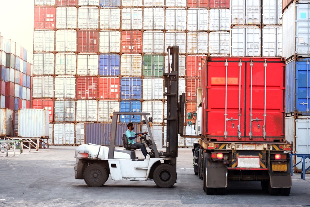 Seasearcher Global Container Tracker | Lloyd's List Intelligence