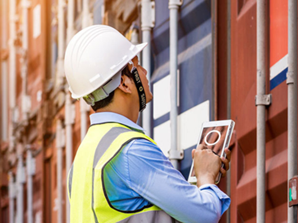 AIS+ | Lloyd's List Intelligence